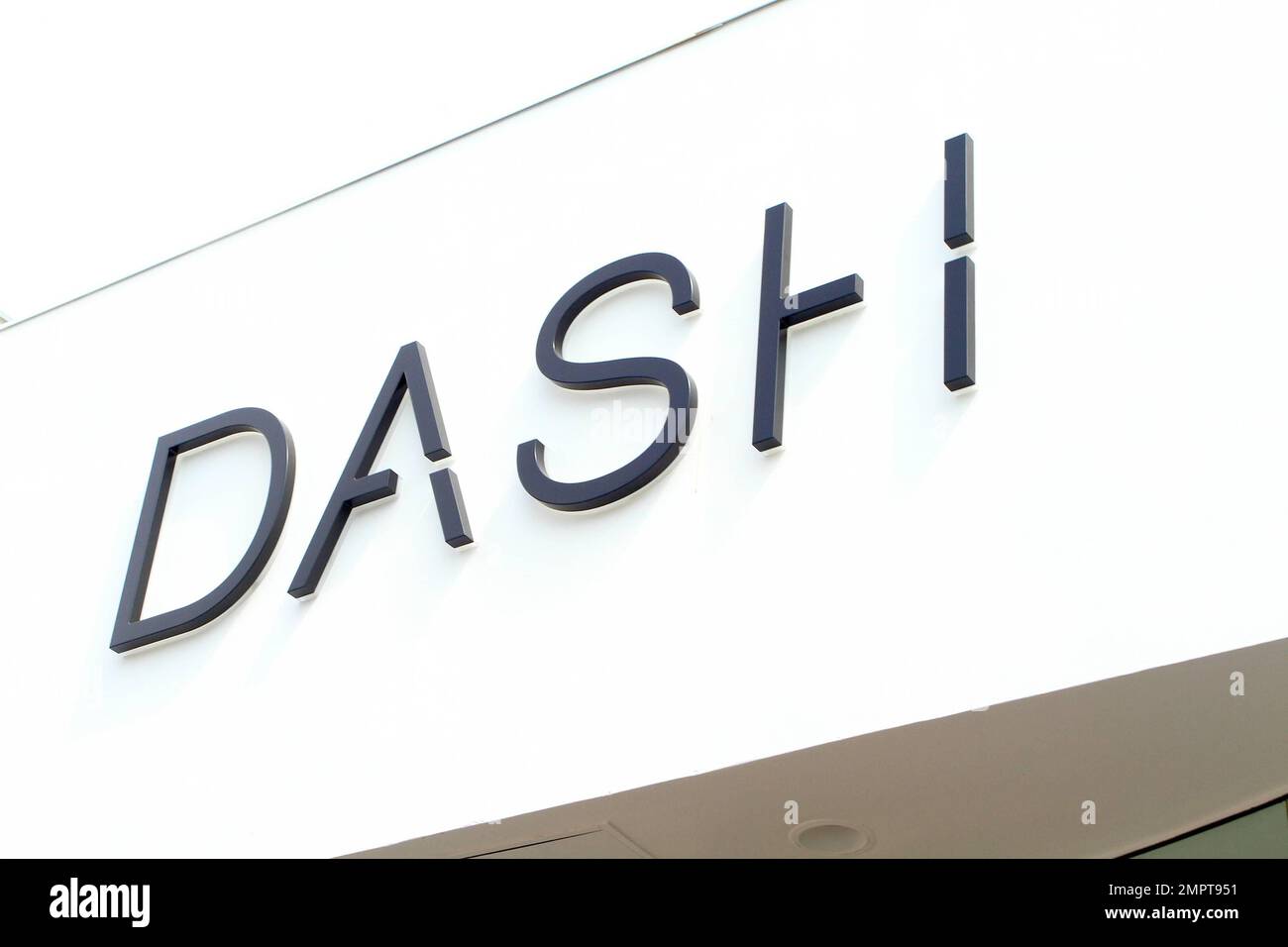 Dash Kardashian Logo Blanc Kara Adults Only, Miami Beach