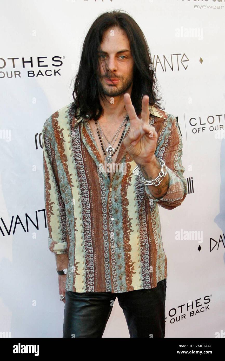 Richie Kotzen at Davante Rodeo Drive grand opening. 6/7/07 Stock Photo ...