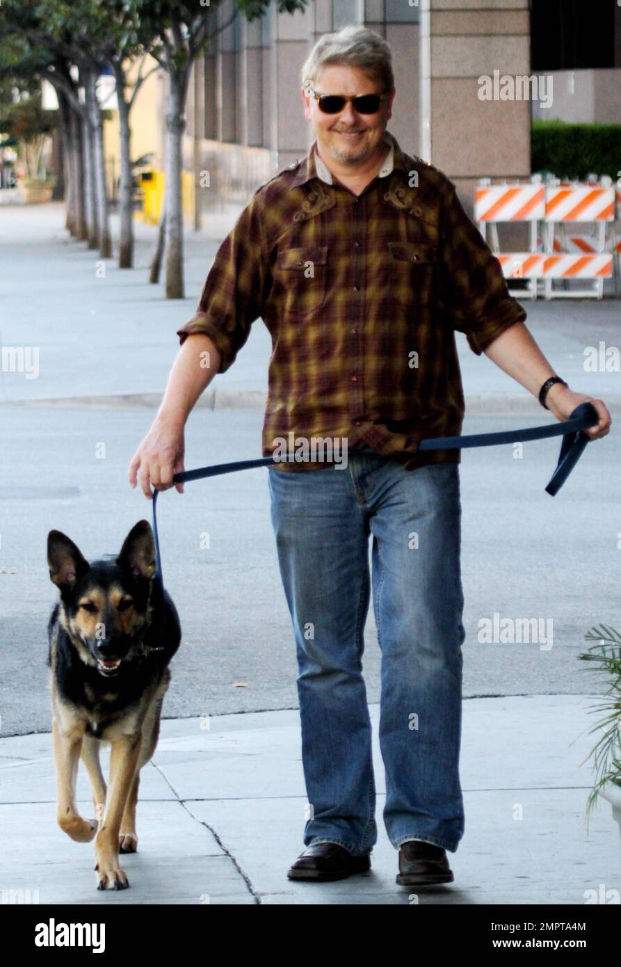 EXCLUSIVE!! Comedic actor, Dave foley, who has 103 acting credits to ...