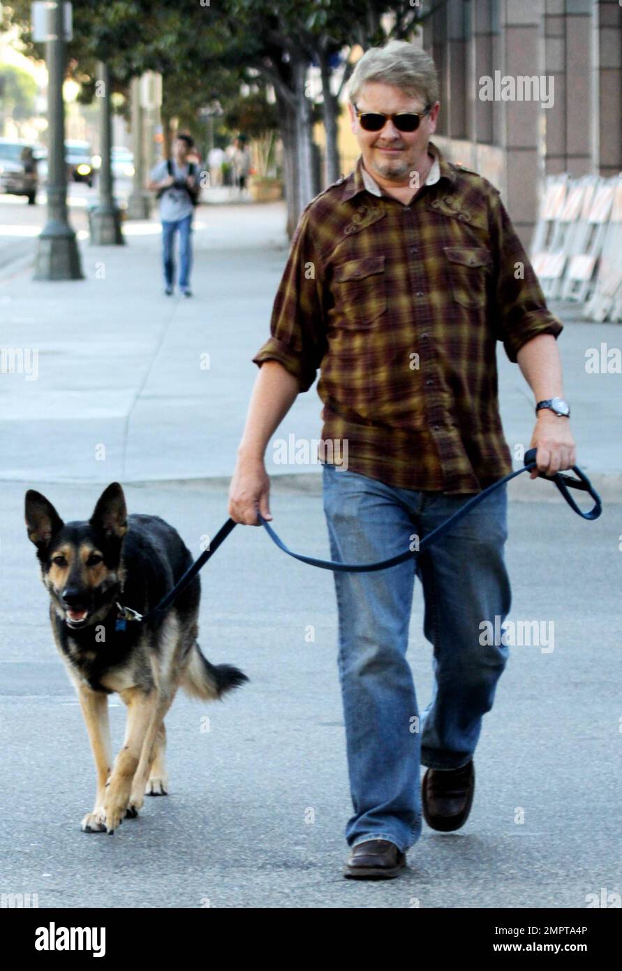 EXCLUSIVE!! Comedic actor, Dave foley, who has 103 acting credits to ...