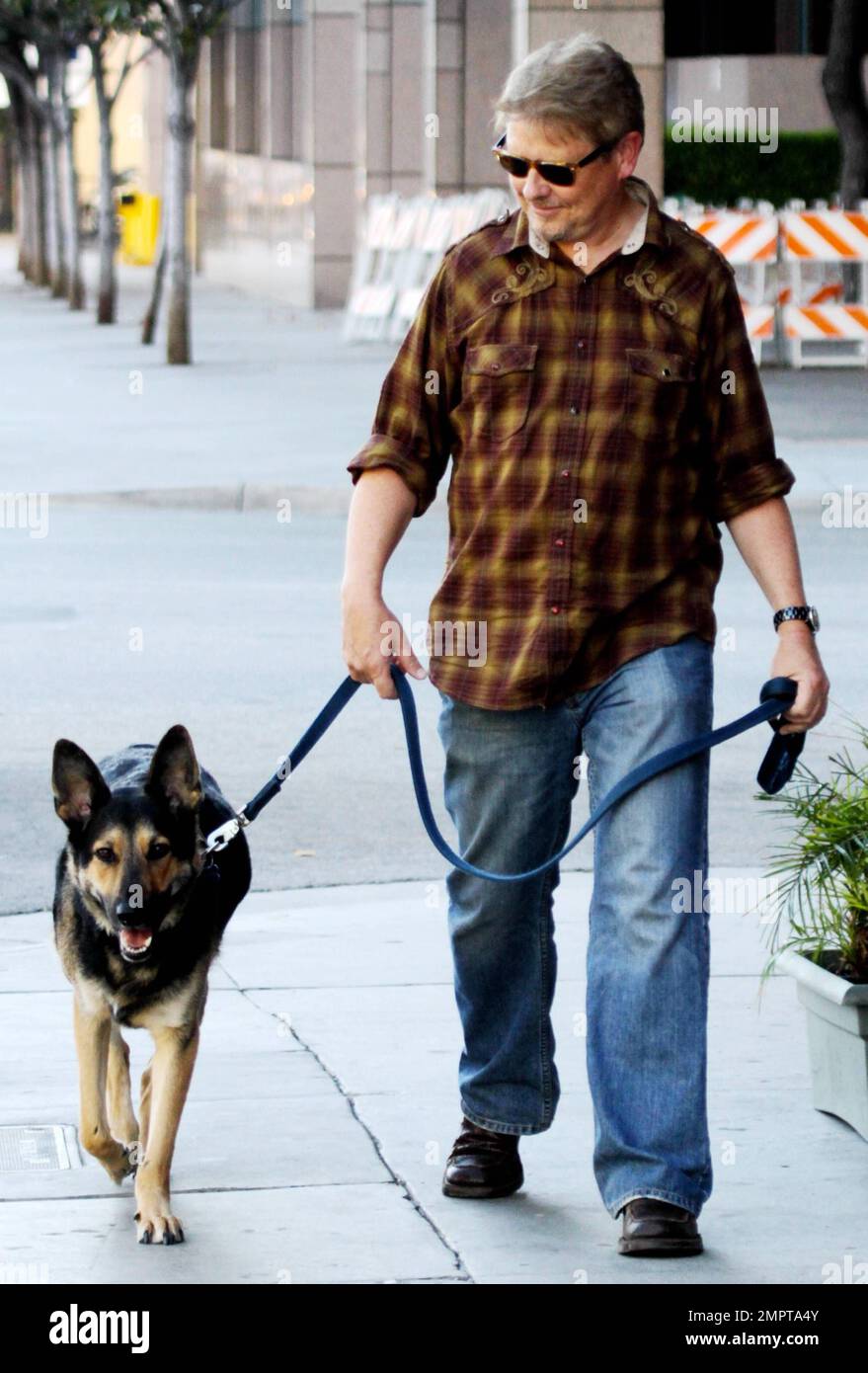 EXCLUSIVE!! Comedic actor, Dave foley, who has 103 acting credits to ...