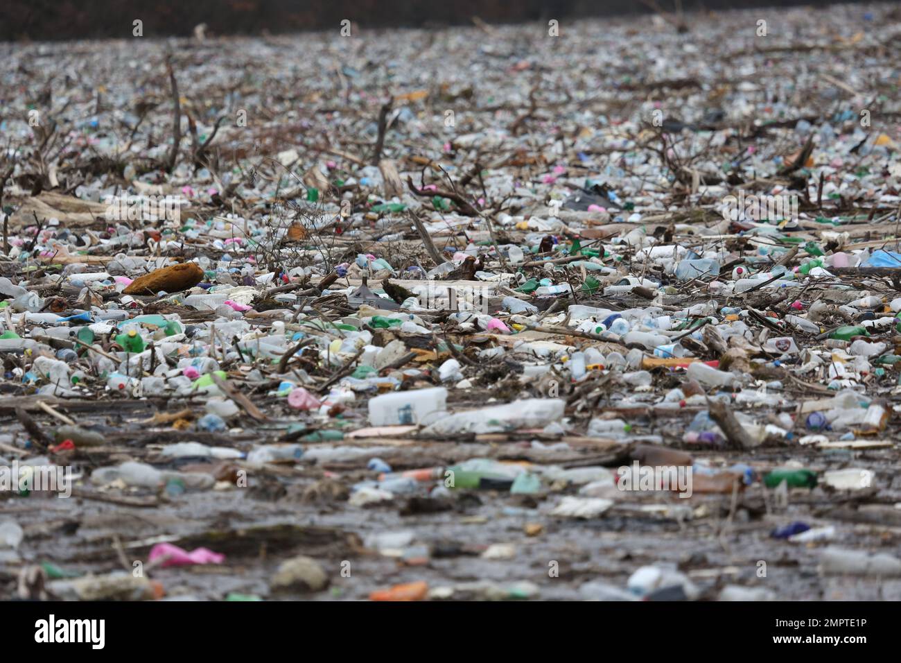 7 days of trash hi-res stock photography and images - Alamy