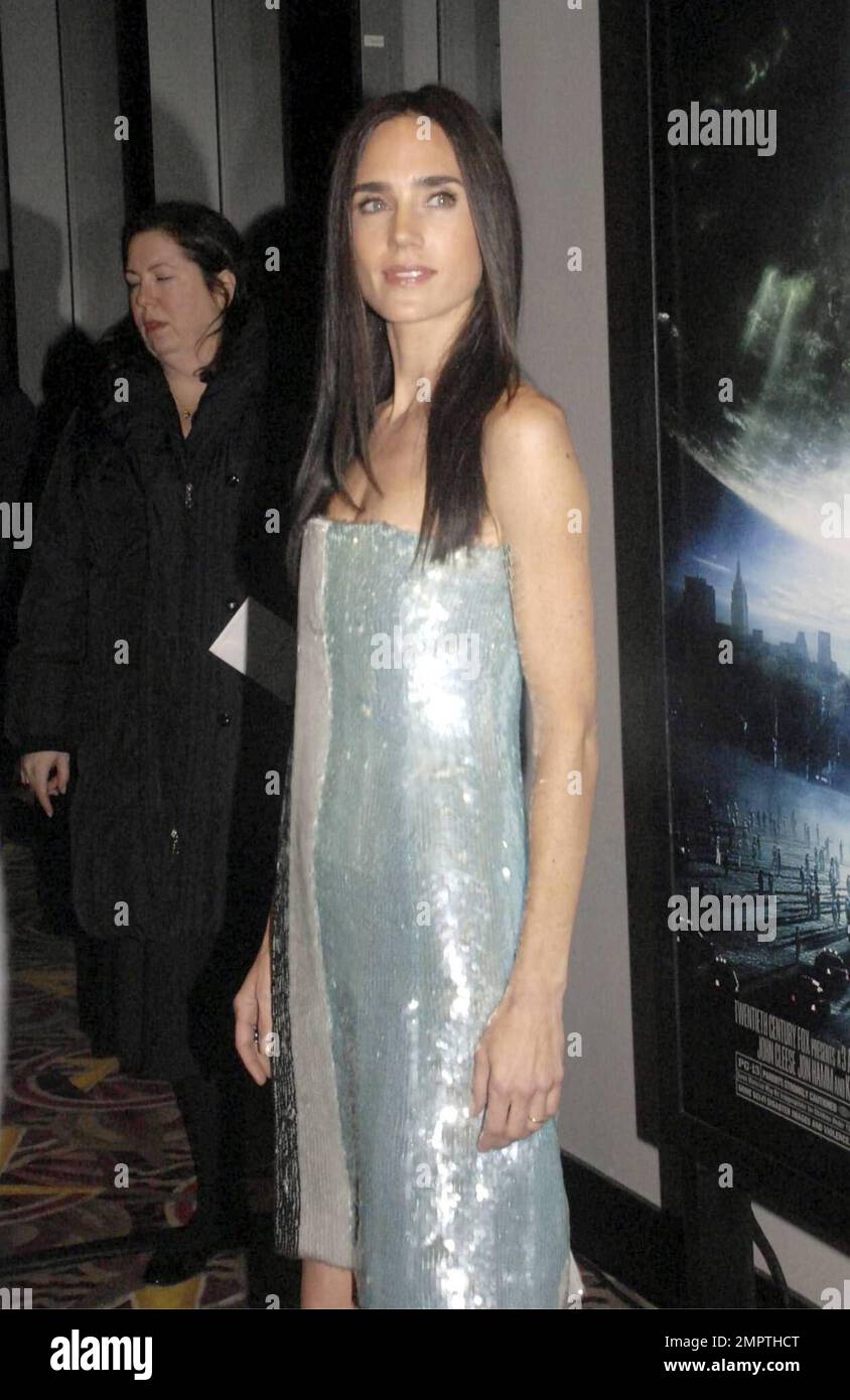 Jennifer Connelly attends the world premiere of "The Day The Earth ...