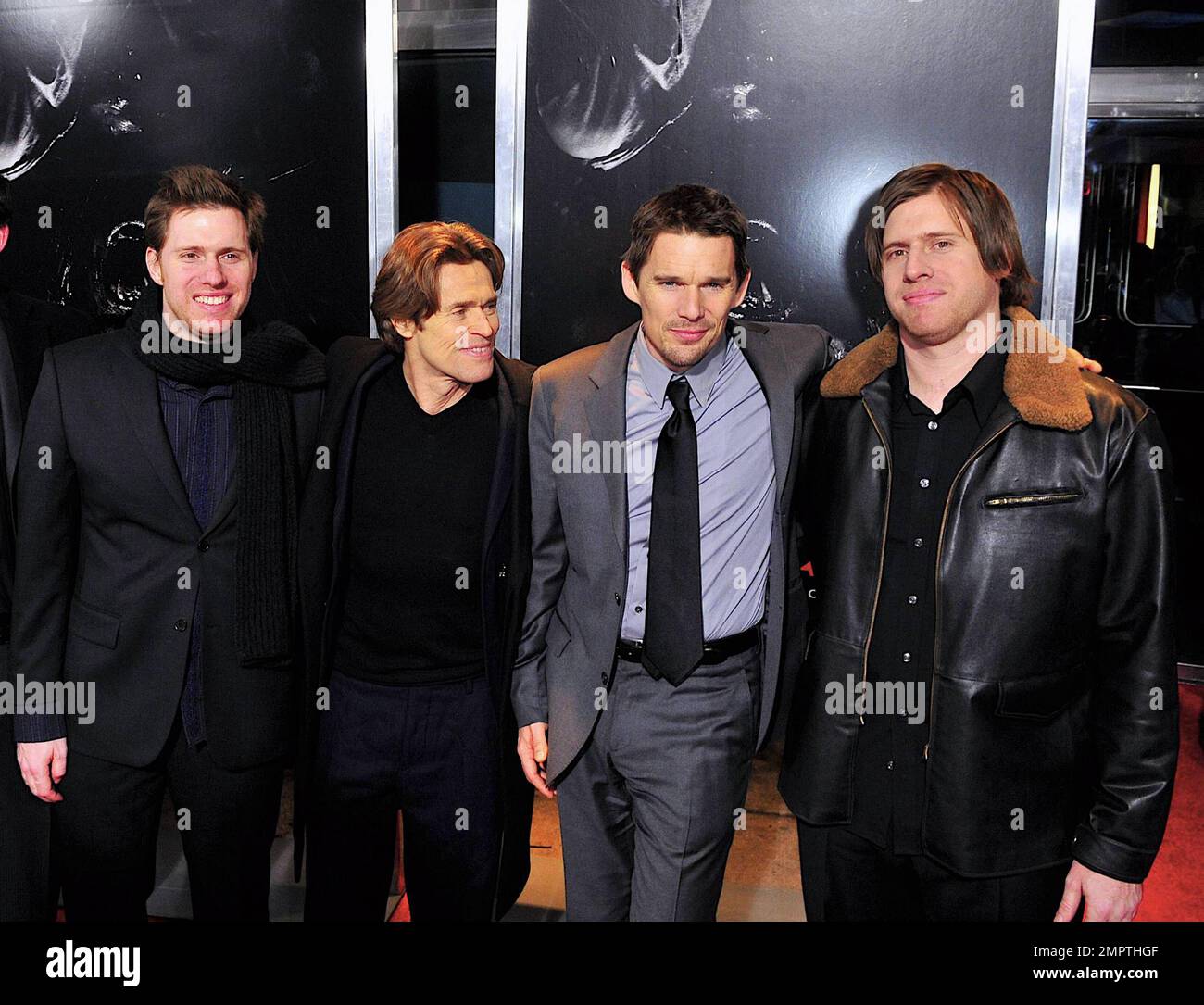 Willem dafoe and ethan hawke hi-res stock photography and images - Alamy