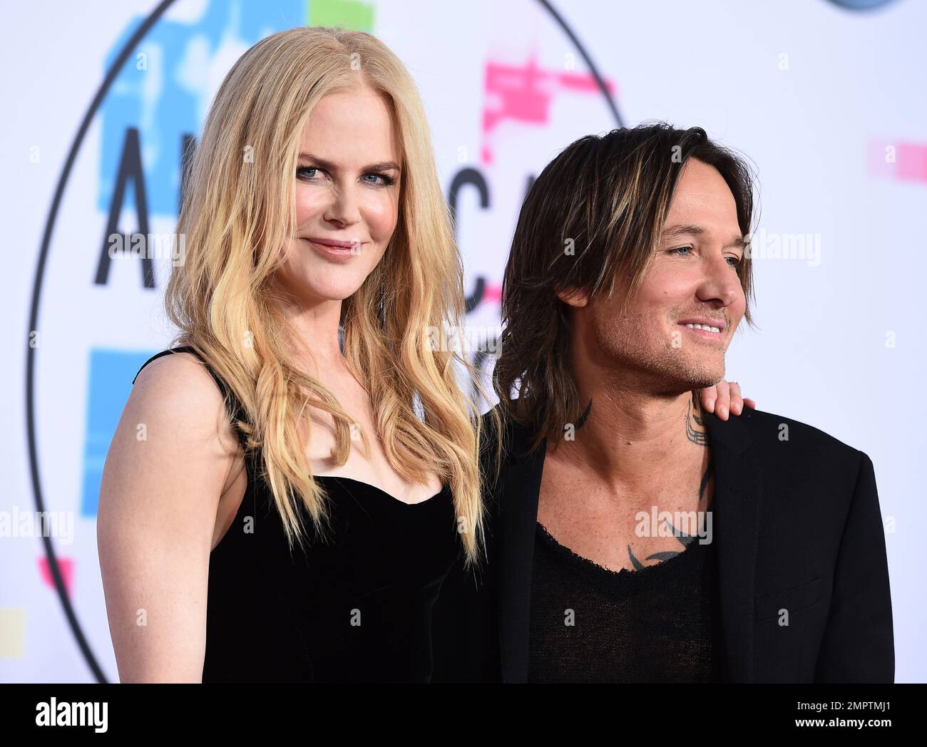 Nicole Kidman, left, and Keith Urban arrive at the American Music ...