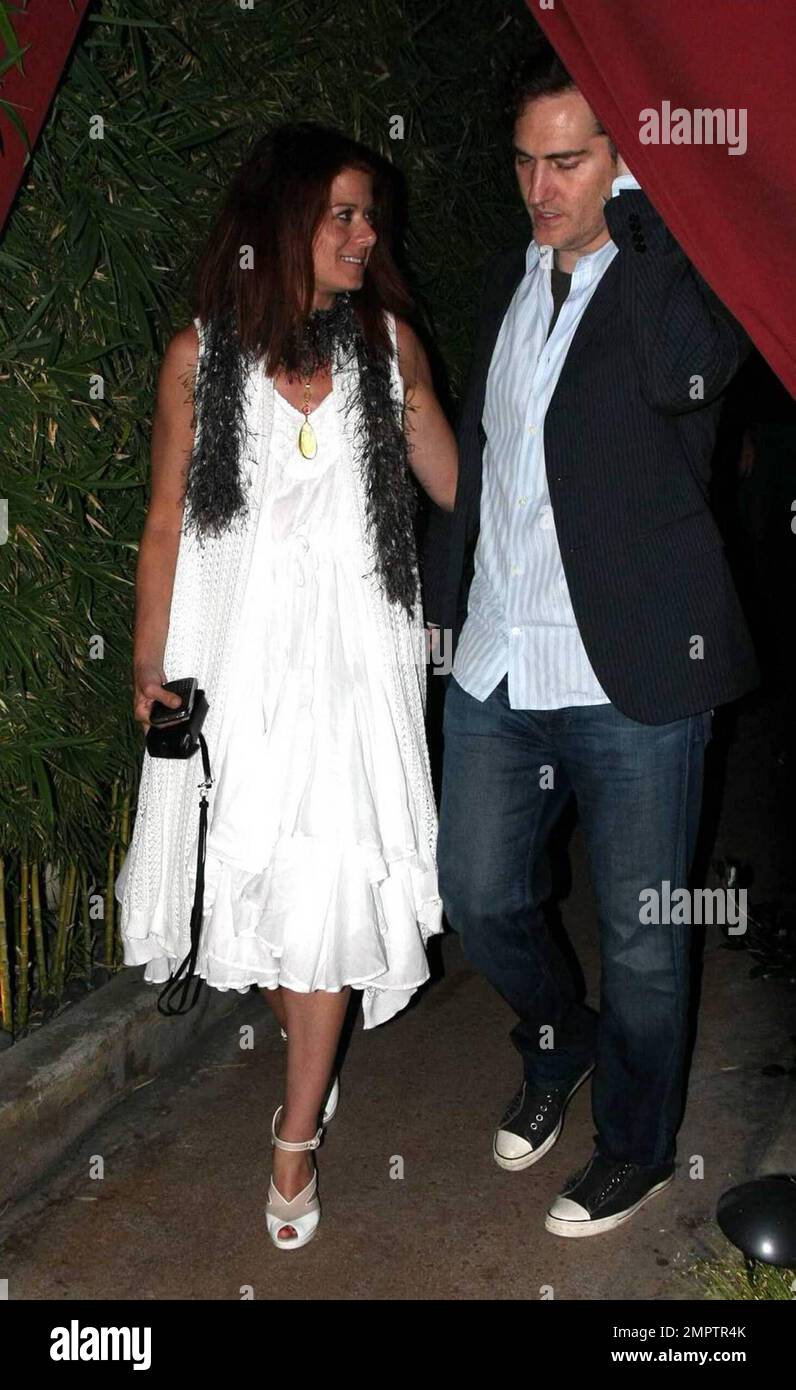 - Actress Debra Messing celebrates her 40th birthday with family and ...