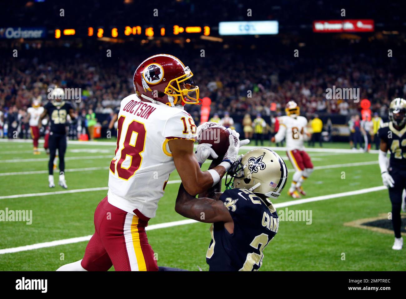 New Orleans Saints cornerback Ken Crawley (20) breaks up a pass in the ...