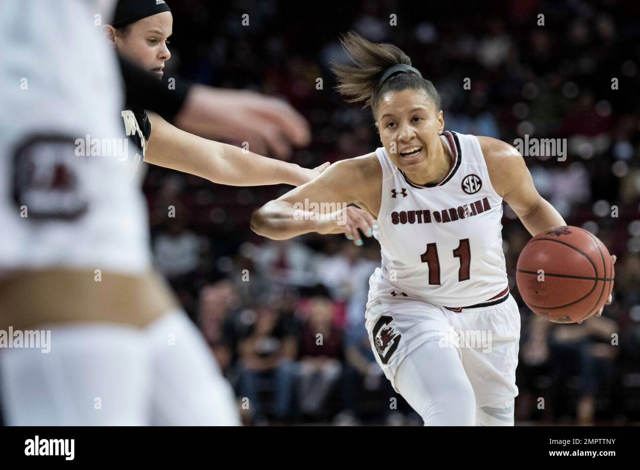 South Carolina guard Lindsey Spann (11) dribbles against the Wofford ...
