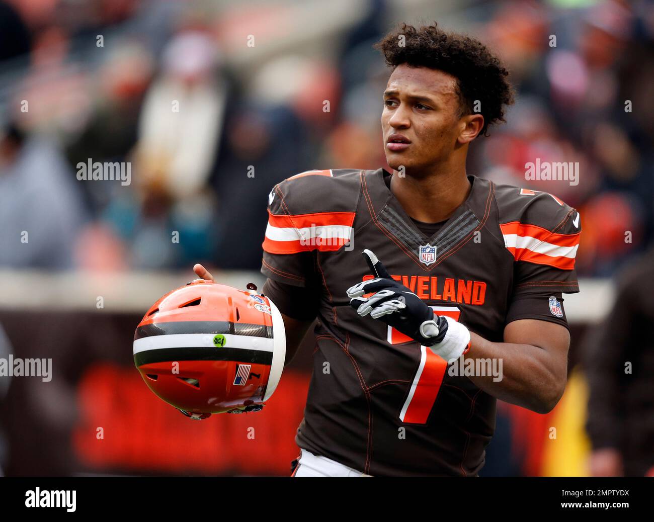 Cleveland Browns quarterback DeShone Kizer is shown before an NFL ...