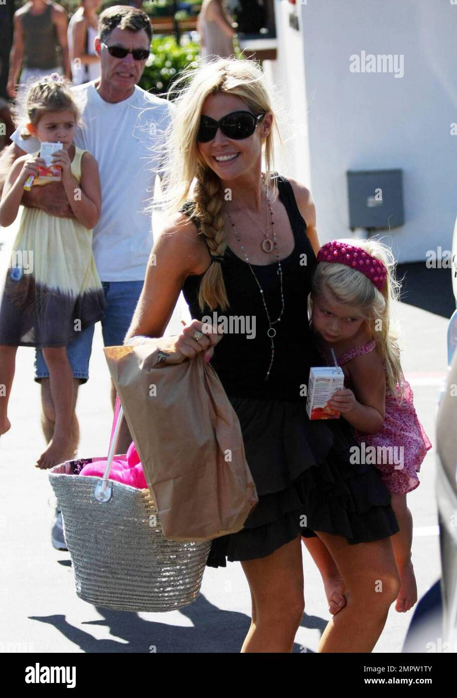 Denise Richards Takes Her Two Daughters Sam And Lola Rose To The Park