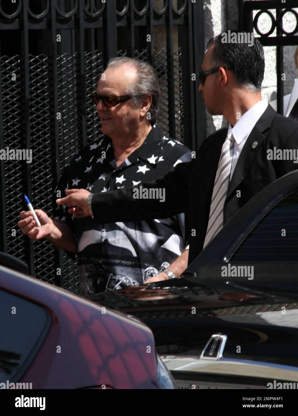 "Easy Rider" and "Blue Velvet" star Dennis Hopper looks frail as he ...