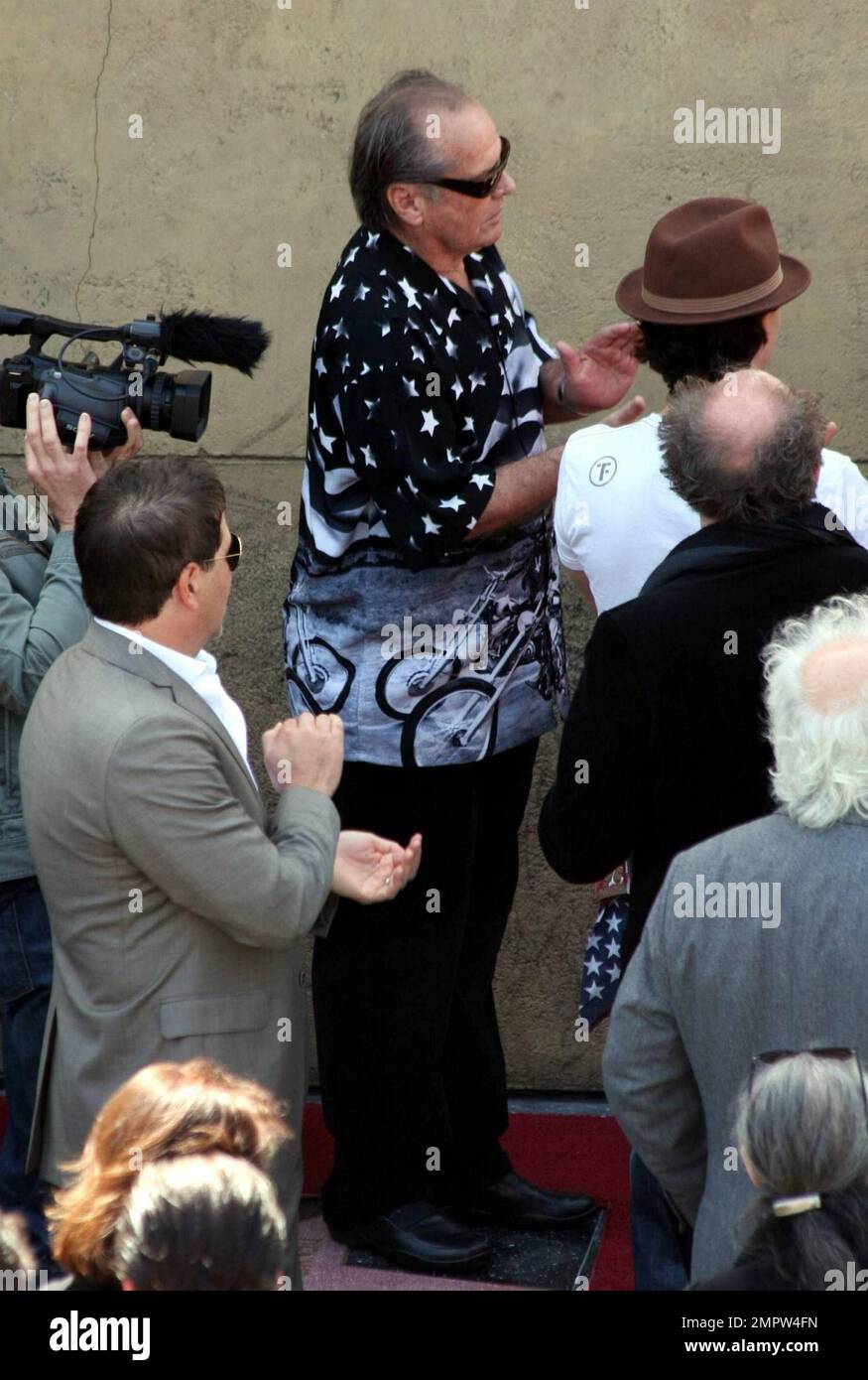 "Easy Rider" and "Blue Velvet" star Dennis Hopper looks frail as he ...