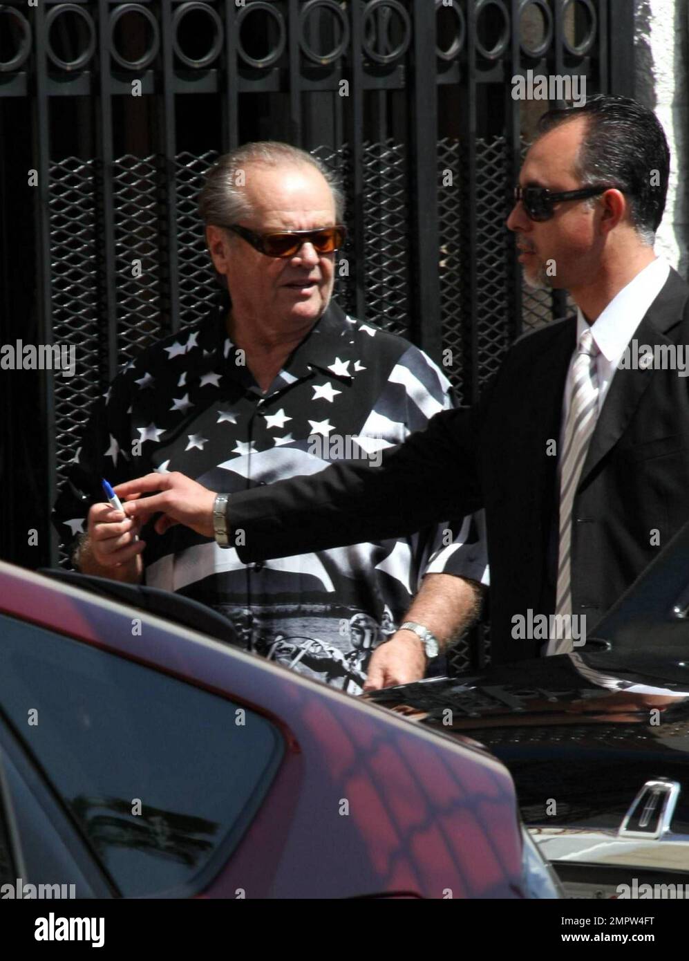 "Easy Rider" and "Blue Velvet" star Dennis Hopper looks frail as he ...