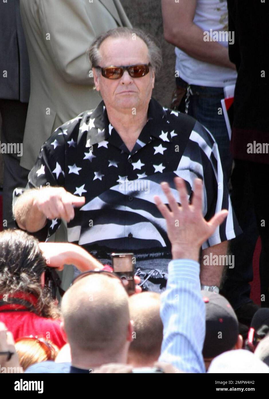 "Easy Rider" and "Blue Velvet" star Dennis Hopper looks frail as he ...