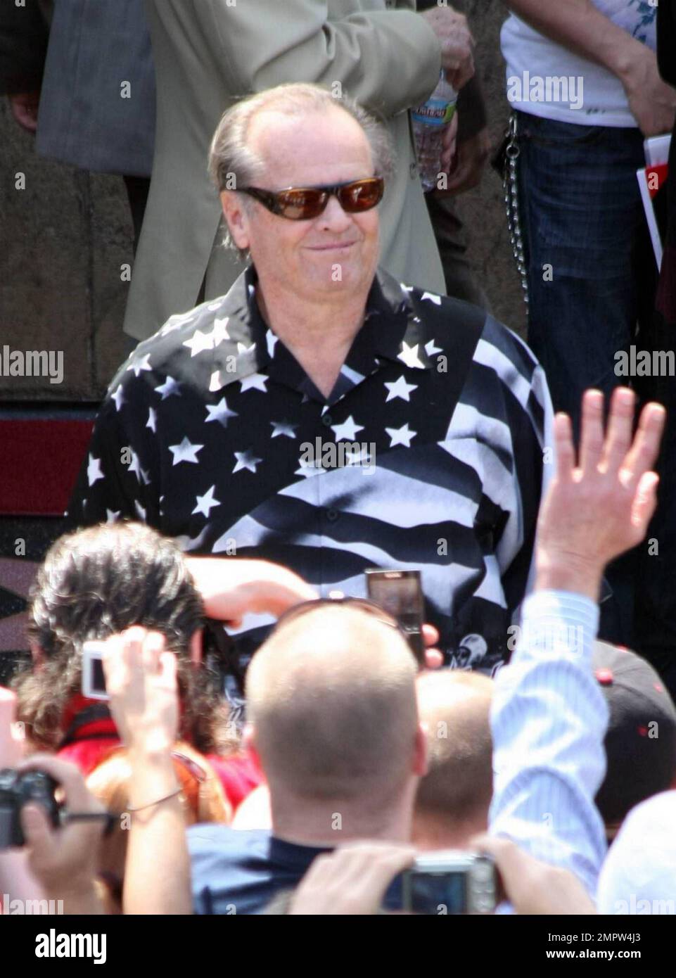 "Easy Rider" and "Blue Velvet" star Dennis Hopper looks frail as he ...