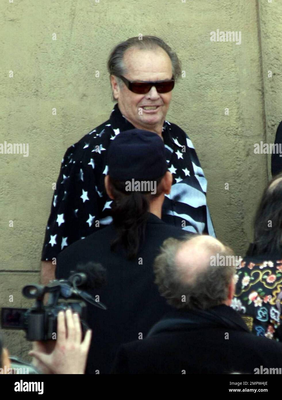 "Easy Rider" and "Blue Velvet" star Dennis Hopper looks frail as he ...