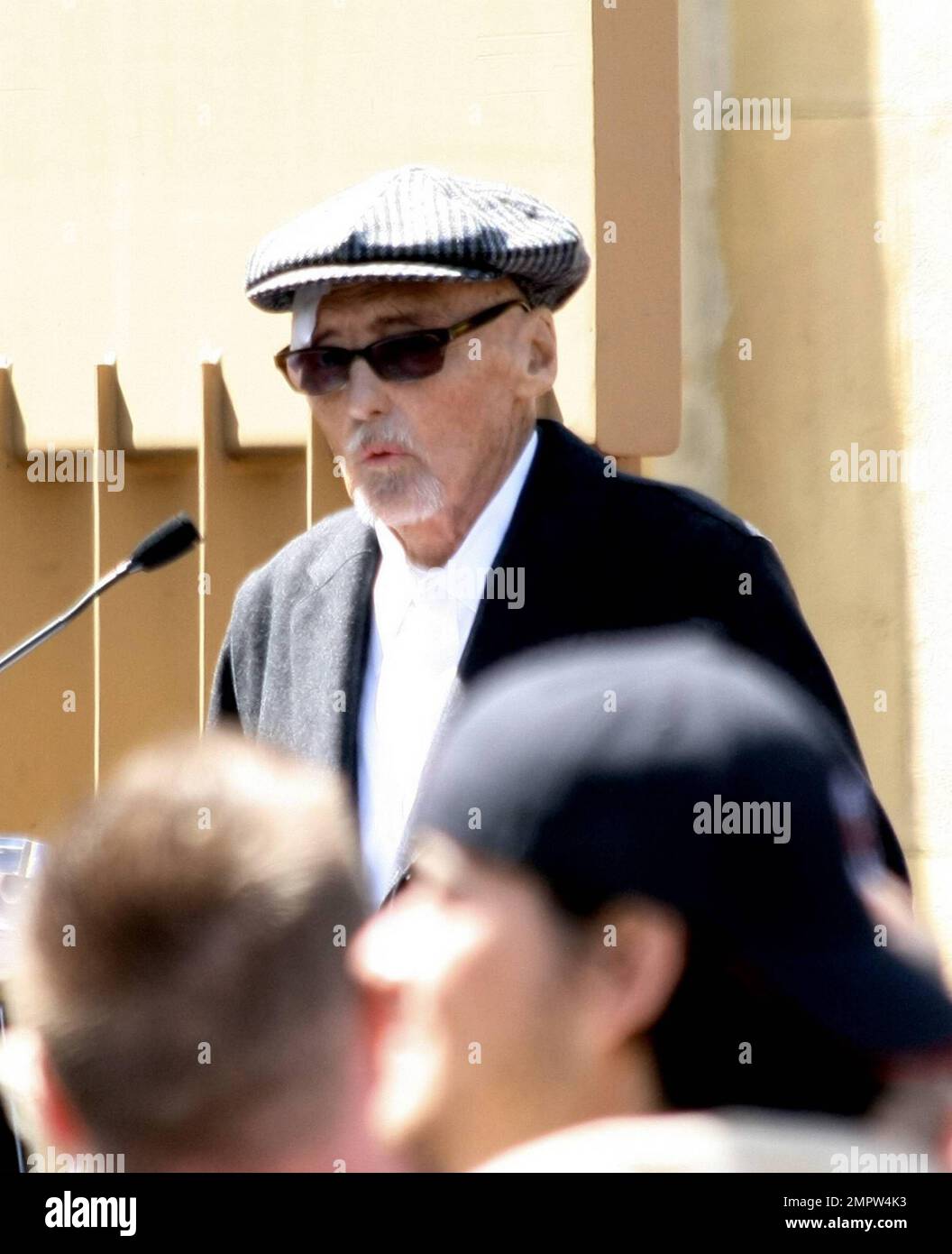 "Easy Rider" and "Blue Velvet" star Dennis Hopper looks frail as he ...