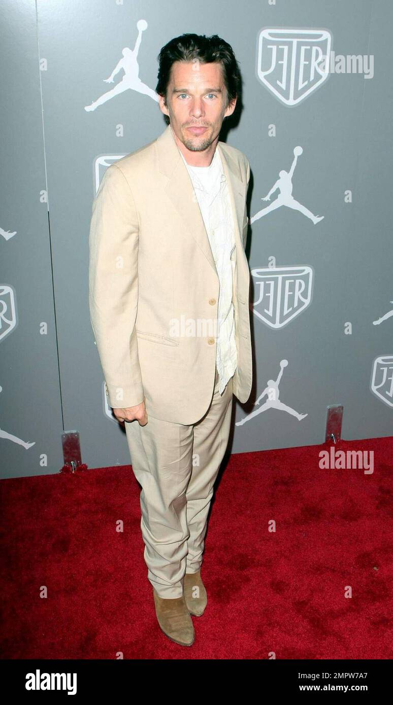 Ethan Hawke arriving for the Jordan Celebrates Derek Jeter Party, New ...