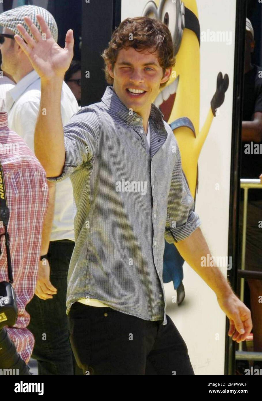 James Marsden arrives at Nokia Theatre L.A. Live for the premiere of ...
