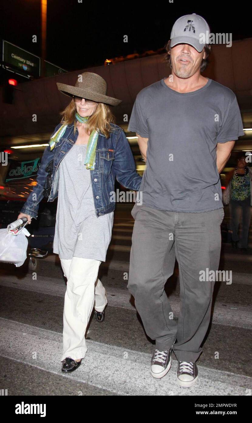 Two months after reports that Josh Brolin was caught cheating on wife ...