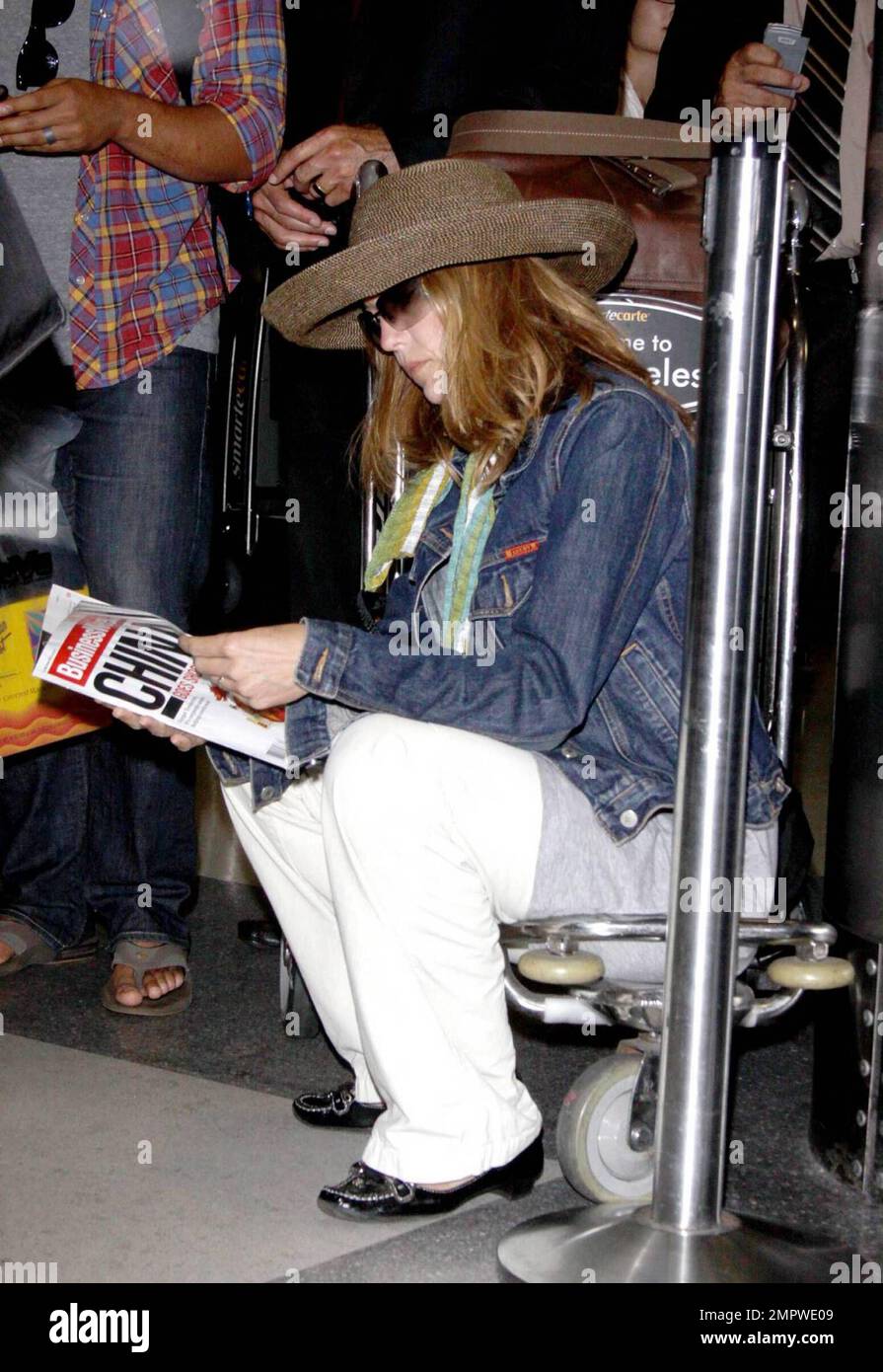 Two months after reports that Josh Brolin was caught cheating on wife ...