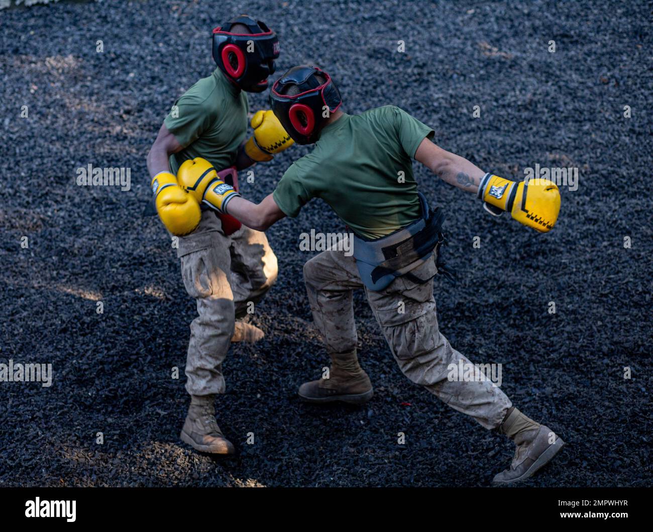 Recruits with Delta Company, 1st Recruit Training Battalion, conduct ...