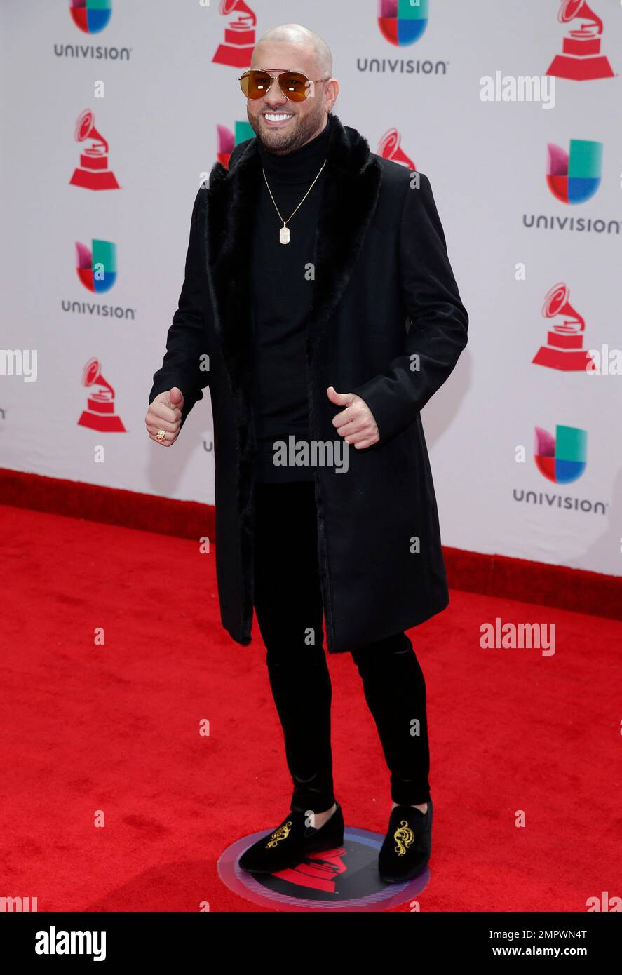 Valentino arrives at the 18th annual Latin Grammy Awards at MGM Grand ...