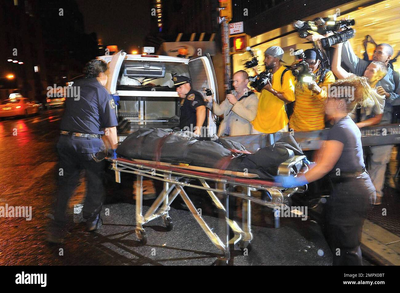 Drug overdose ambulance hi-res stock photography and images - Alamy