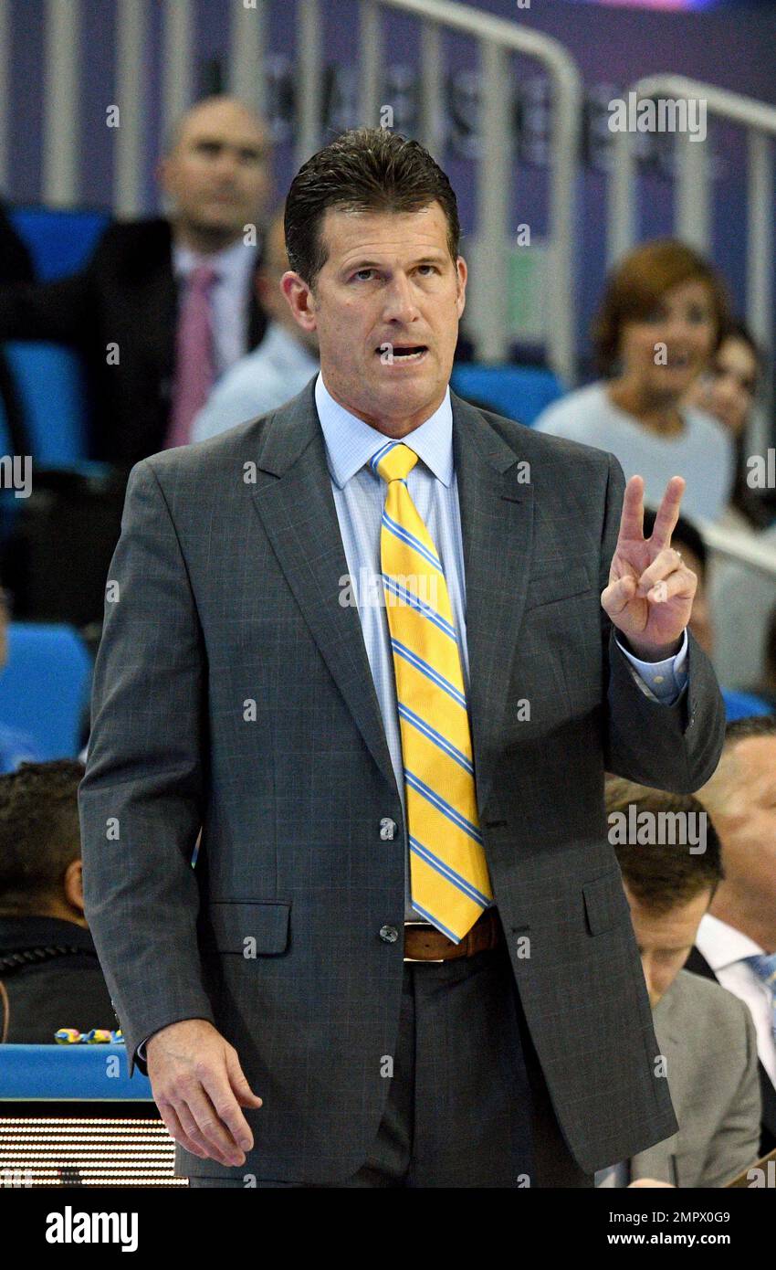 UCLA head coach Steve Alford gives instructions to his team during an ...
