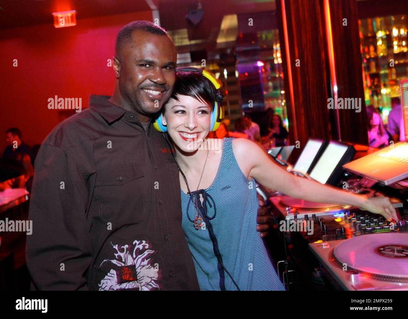 Dj tina t hi-res stock photography and images - Alamy