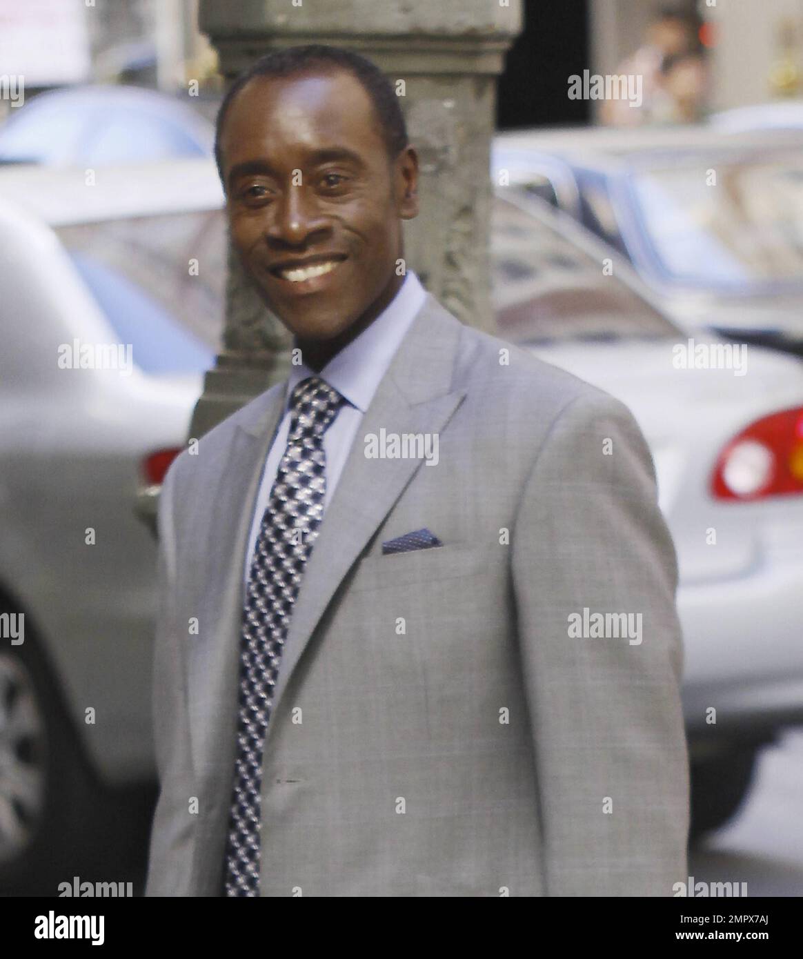 EXCLUSIVE!! Don Cheadle films a scene for House of Lies in downtown Los ...