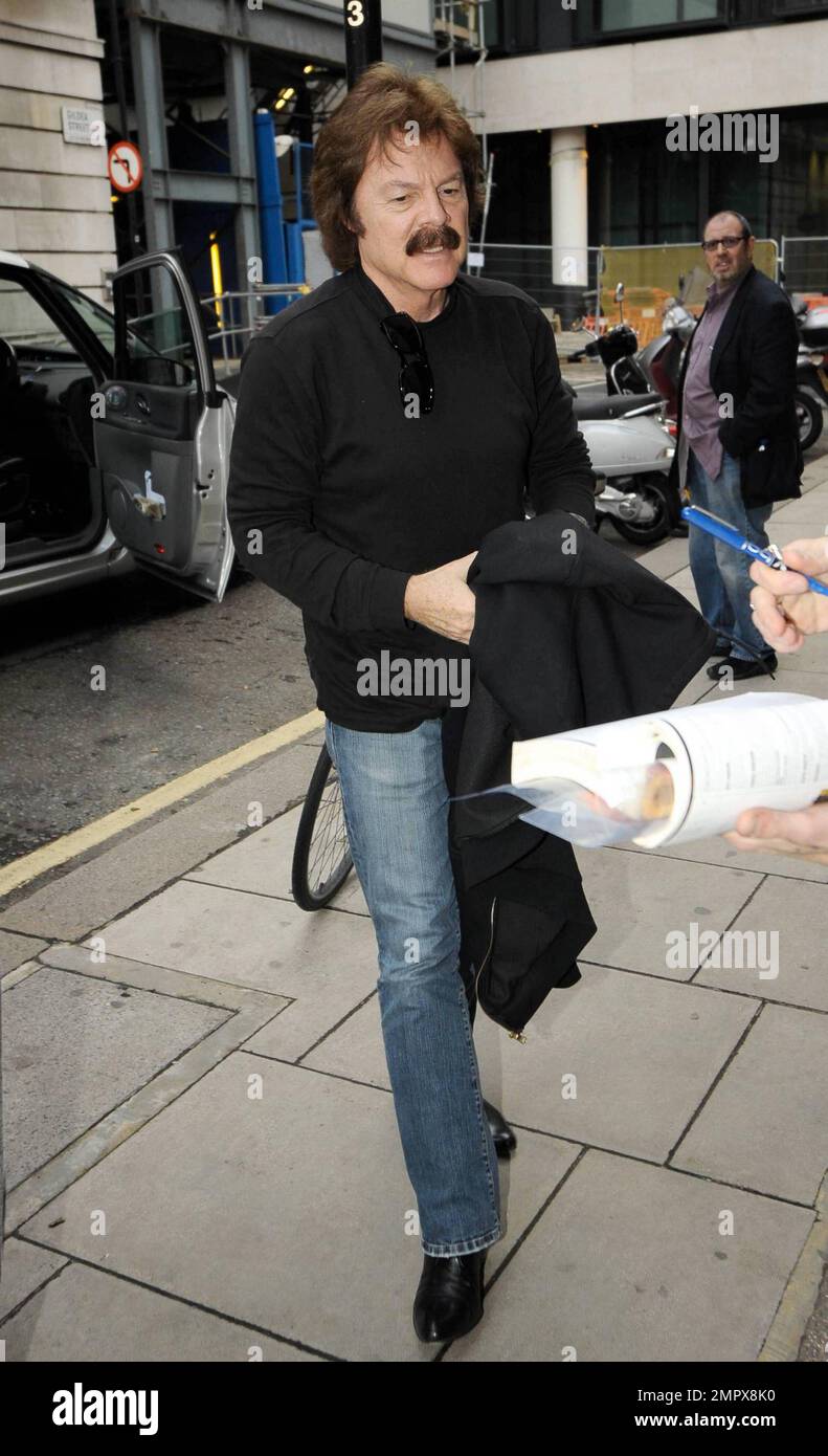 Founding members of The Doobie Brothers Tom Johnston and Pat Simmons ...