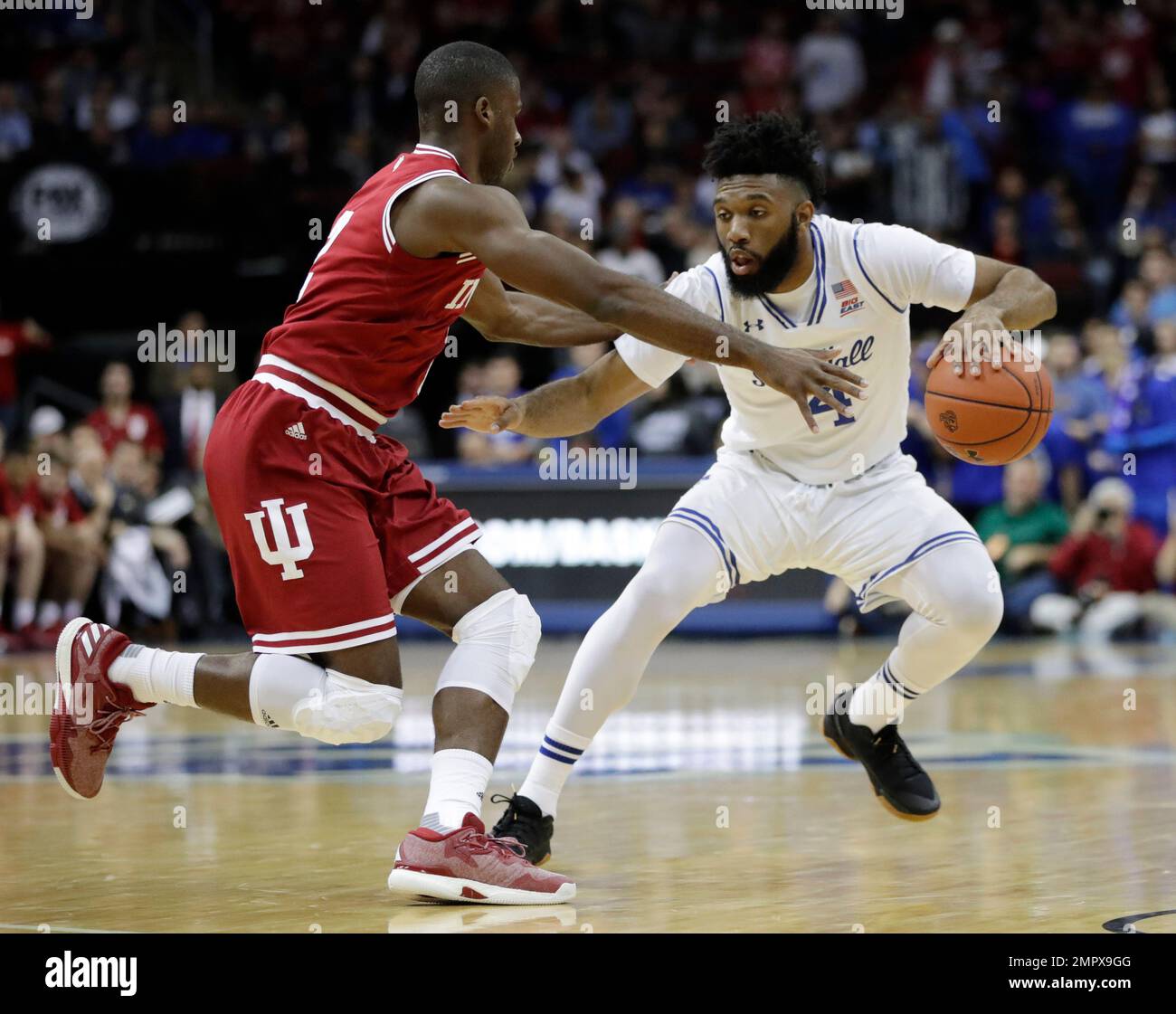 Seton Hall guard Eron Gordon, right, drives against Indiana guard Josh ...