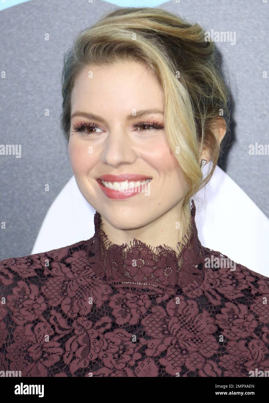Ali Liebert arrives at the LA Premiere of "Wonder" at the Regency ...