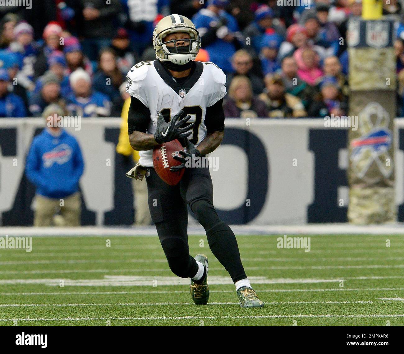 New Orleans Saints wide receiver Ted Ginn Jr. (19) bobbles a punt ...