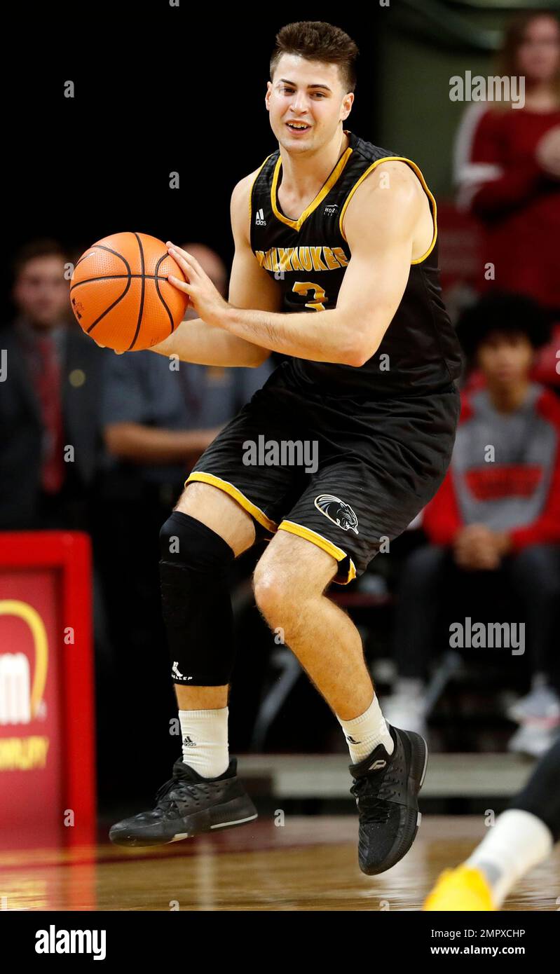 Milwaukee guard Brock Stull drives up court during the first half of an ...
