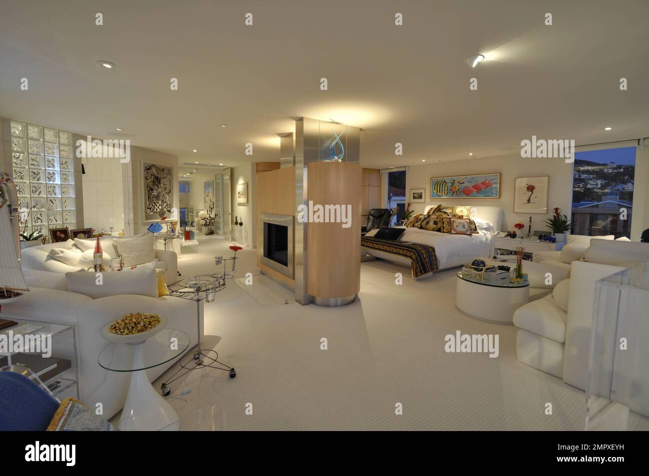 Cosmetic dermatologist to the stars, Dr. Arnold Klein (Michael Jackson ...