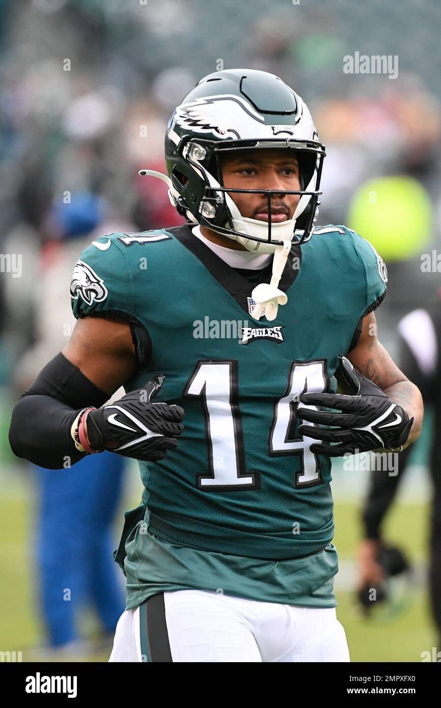 Kenneth gainwell eagles hi-res stock photography and images - Alamy