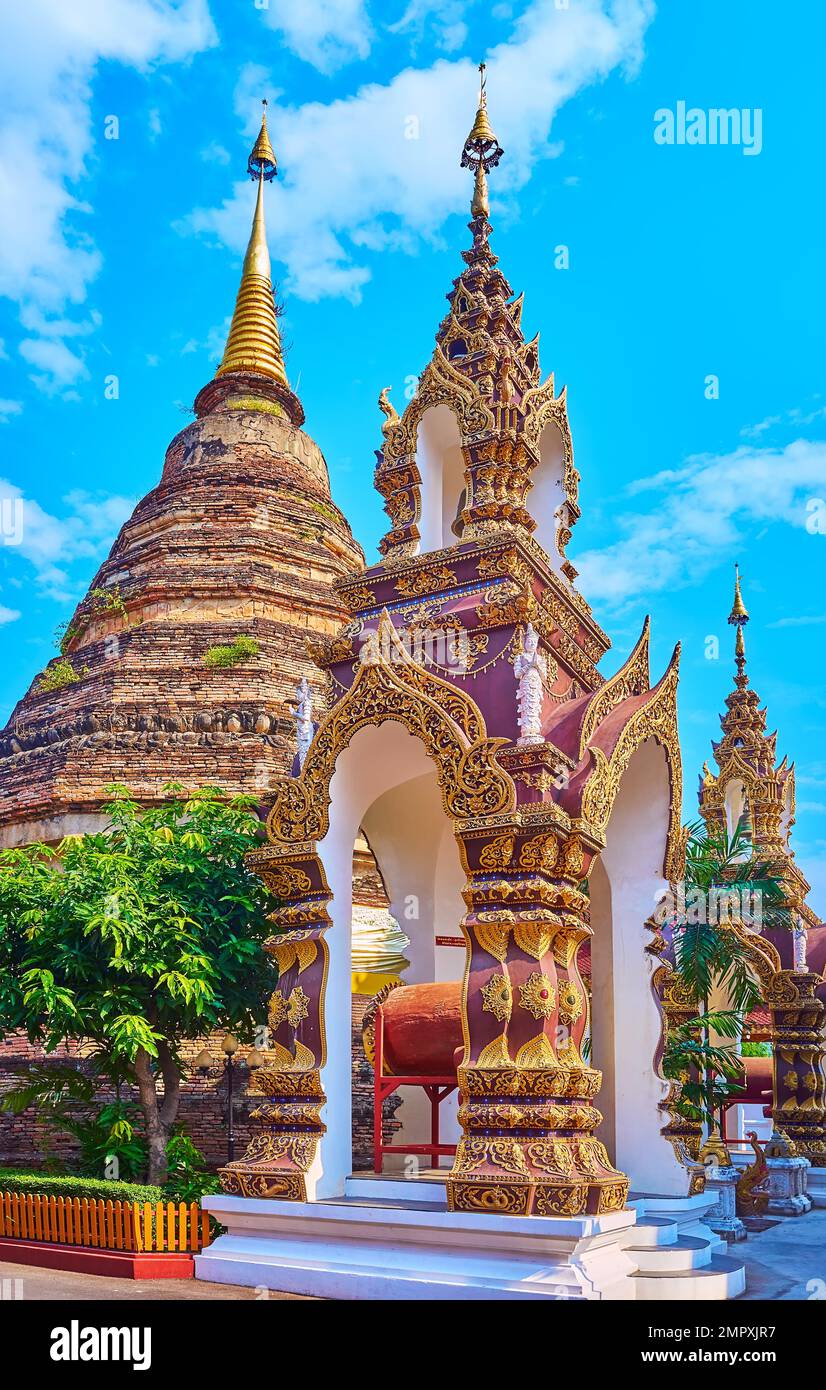 Wat rakang temple hi-res stock photography and images - Alamy