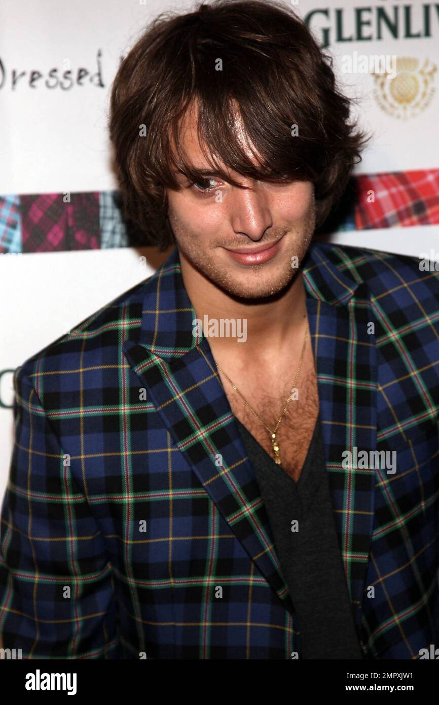 Singer Paolo Nutini poses for photographers at the 9th Annual 'Dressed ...