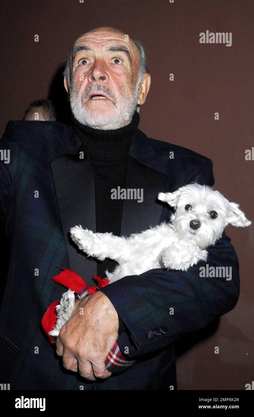 Sir Sean Connery hosts the 6th Annual Dressed To Kilt fashion show in ...