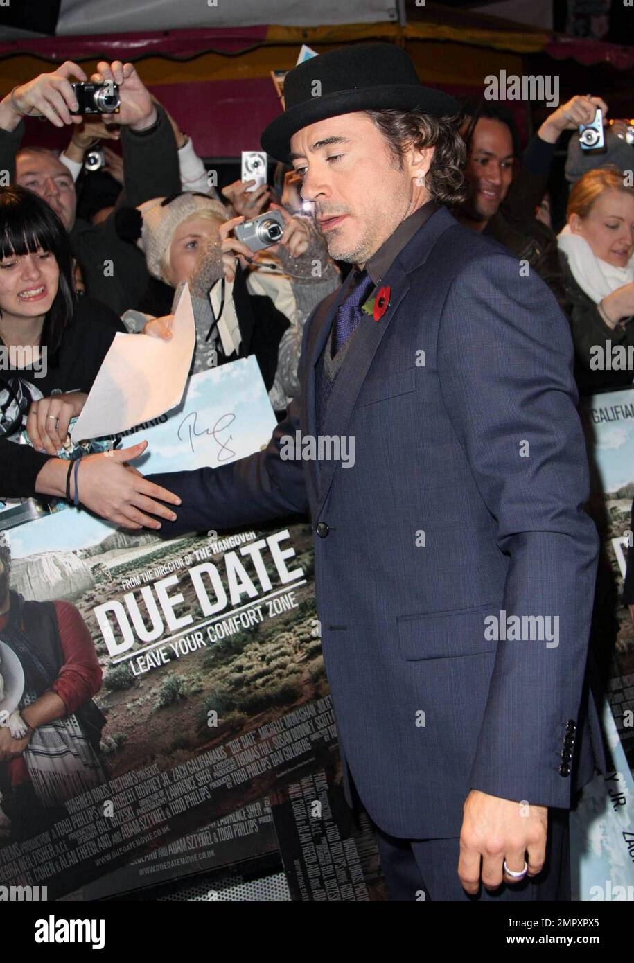 Due date and robert downey jr hi-res stock photography and images - Alamy