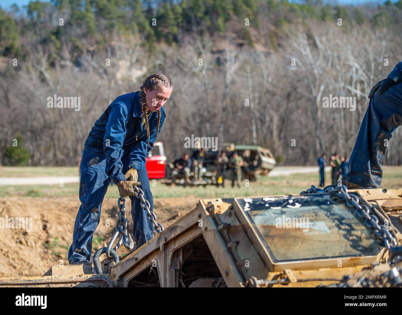 Marines assigned to Marine Corps Detachment Fort Leonard Wood, Motor ...