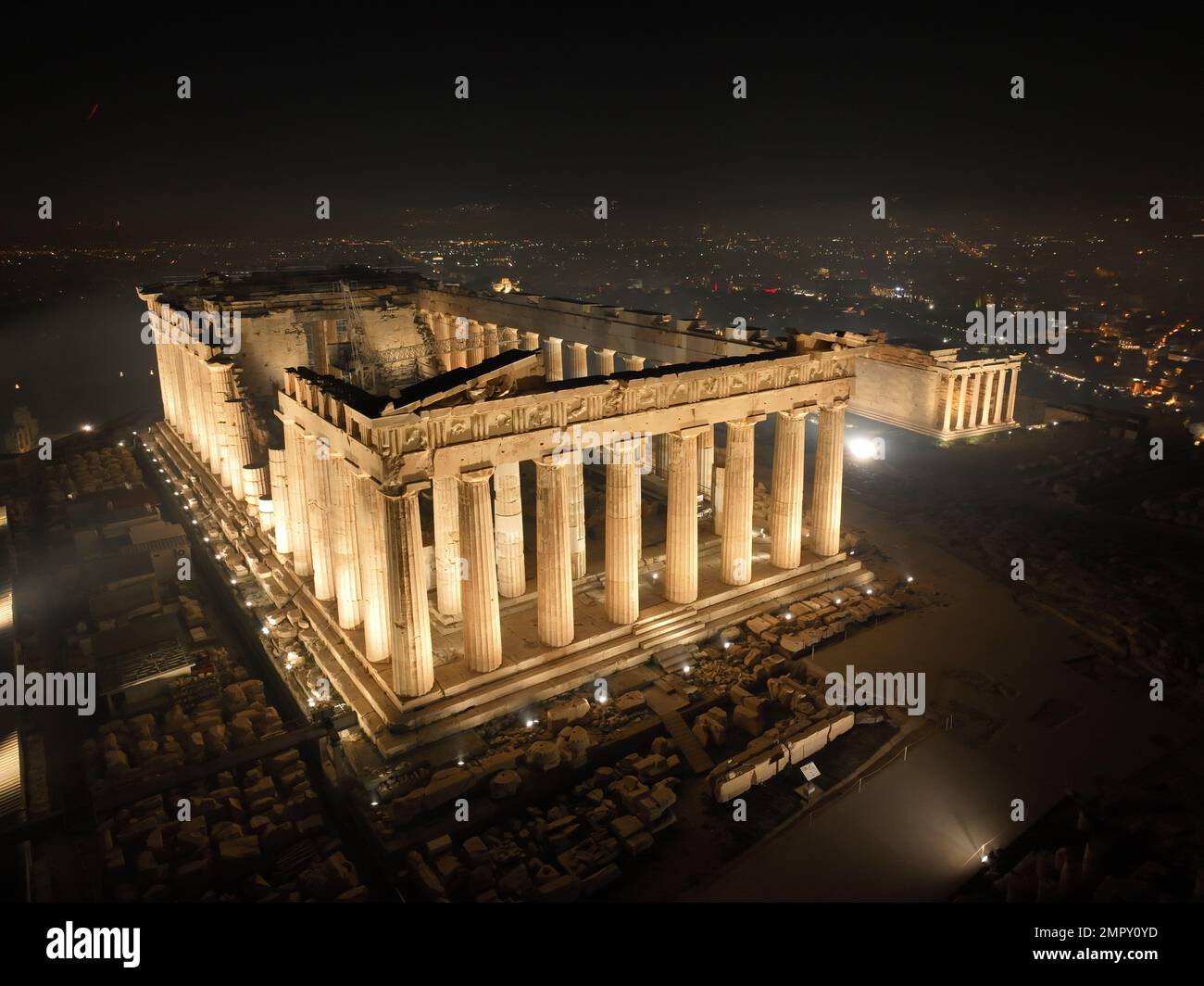 An aerial shot of the Parthenon temple at night in Athens, Greece Stock Photo - Alamy