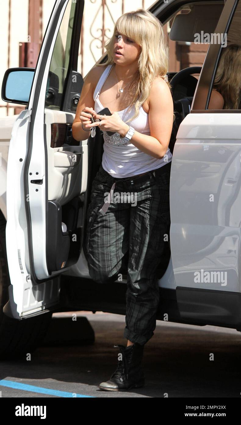 EXCLUSIVE!! Chelsie Hightower leaving the rehearsal studio for "Dancing ...