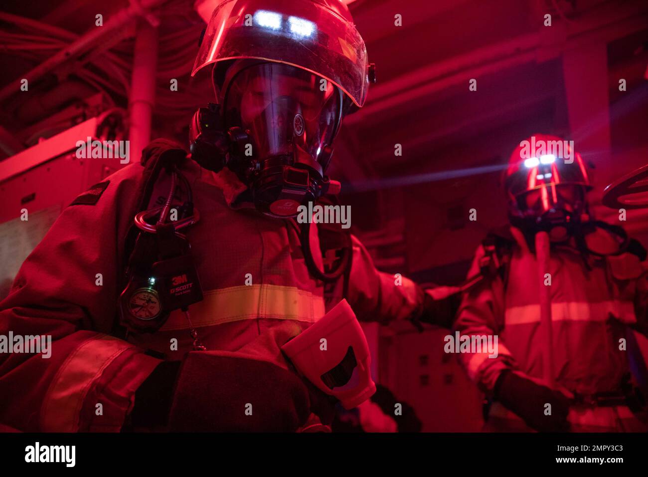 MEDITERRANEAN SEA (Nov. 23, 2022) Damage Controlman Fireman Carmen ...