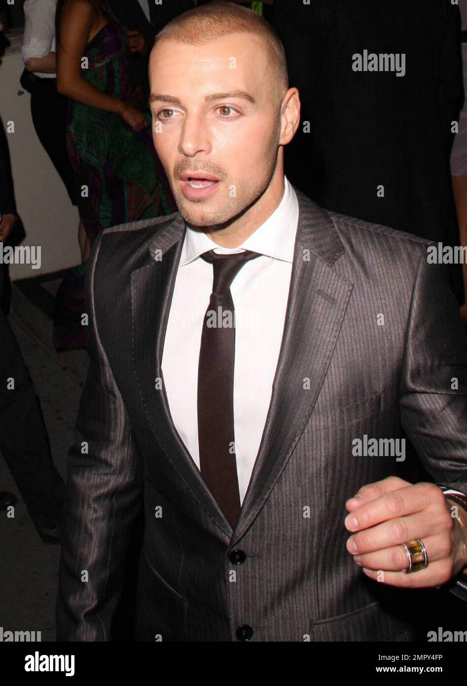 Joey Lawrence at Boulevard 3 to celebrate the 200th episode of ABC's "Dancing with the Stars ...