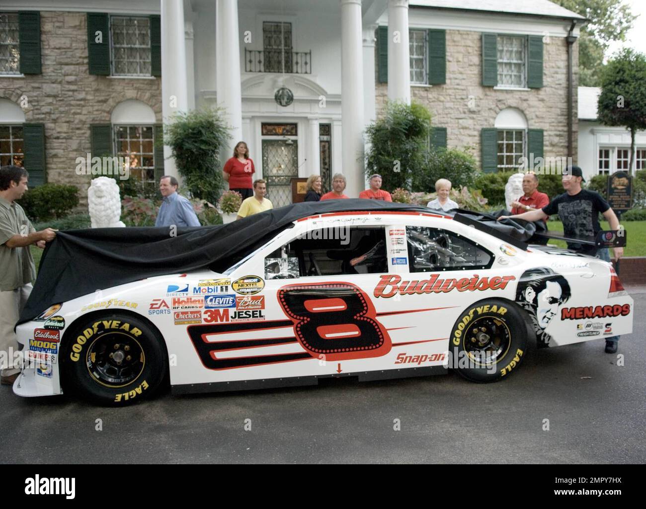 Dale Earnhardt Jr., along with his mother and grandmother, open the ...