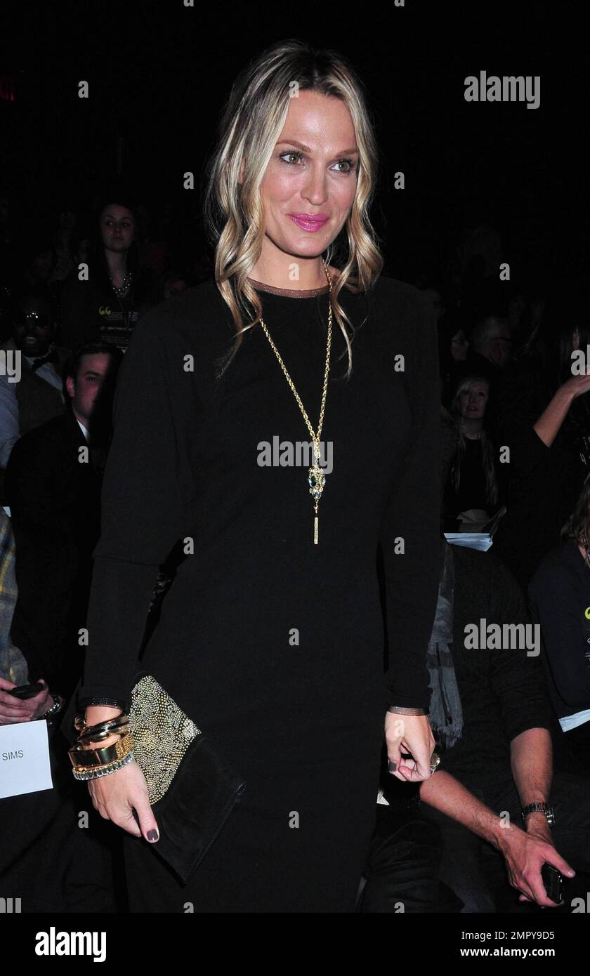 Molly sims mercedes benz fashion week hi-res stock photography and ...