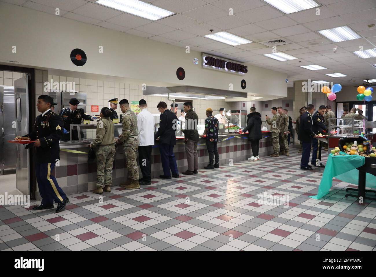 1st Infantry Division Soldiers get food at Cantigny Dining Facility ...